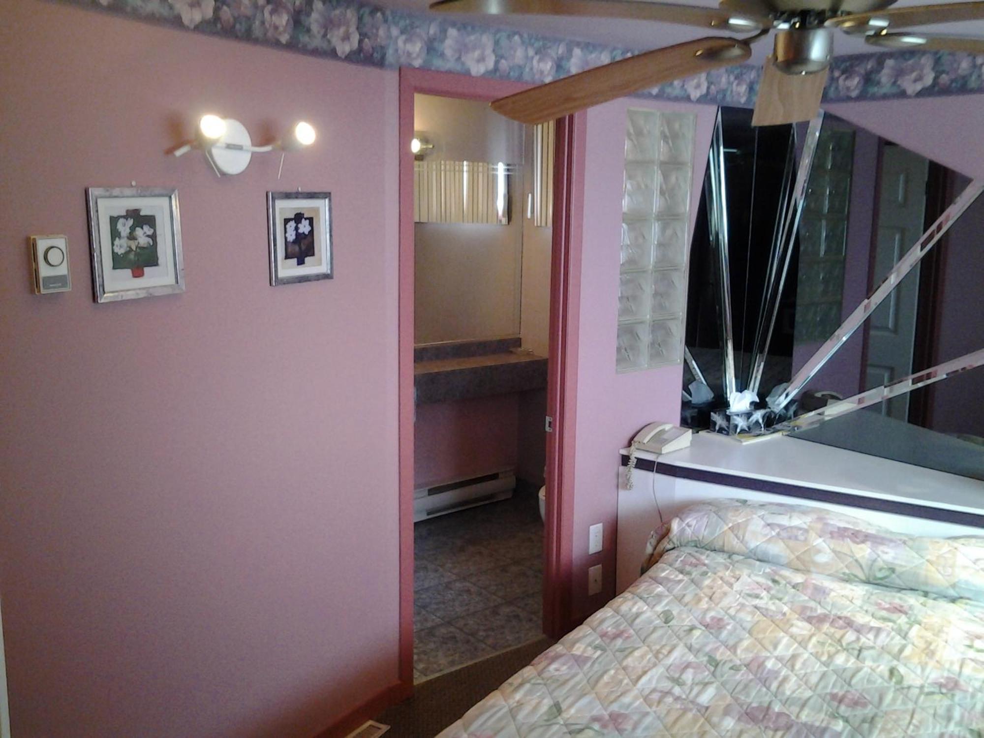 MOTEL NORMANDIE LOUISEVILLE, QC